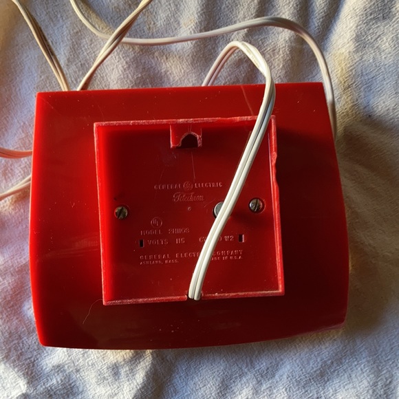 General Electric | Wall Decor | Vintage Ge Telechron Model 2h18 Red ...